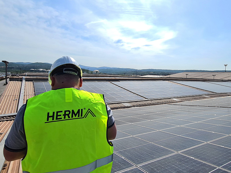 Solar Power Plant on the Port of Koper Cargo Warehouses | Experts for ...